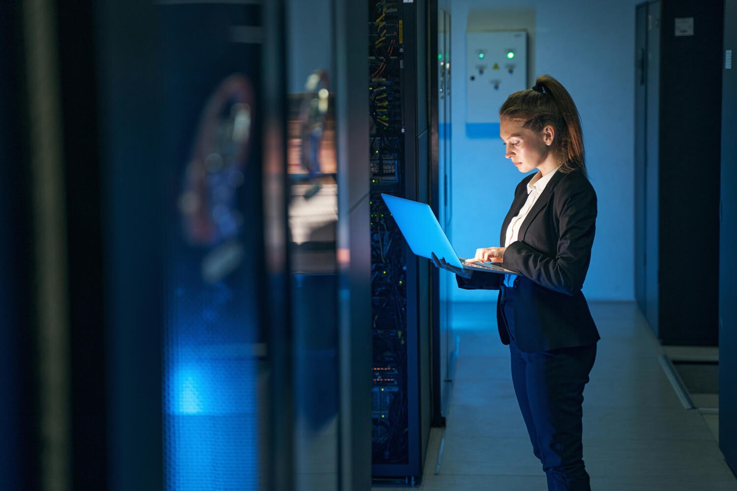 SAS survey: Industry leaders on the quantum AI cusp | SAS